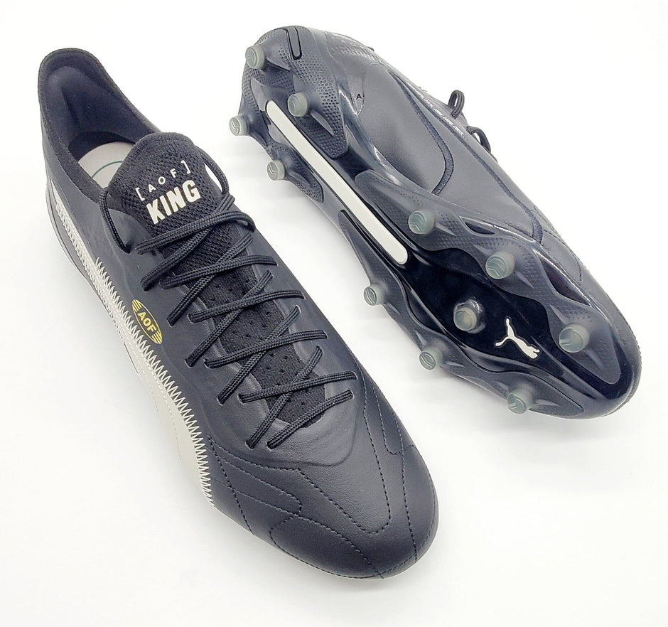 Buy rare & classic UK size 9 football boots online