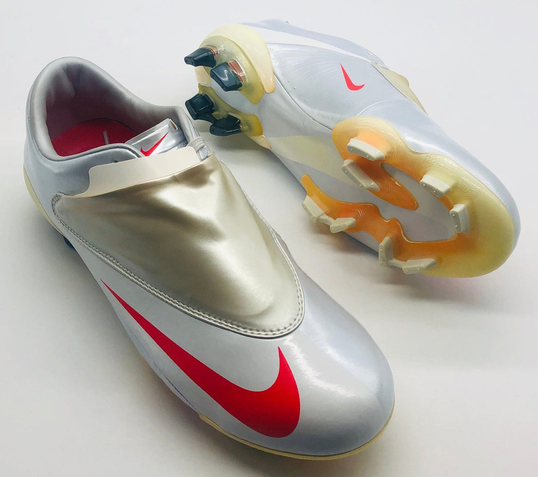Buy rare & retro Nike Mercurial football boots